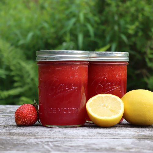 Canning Strawberry Lemonade Concentrate - Creative Canning
