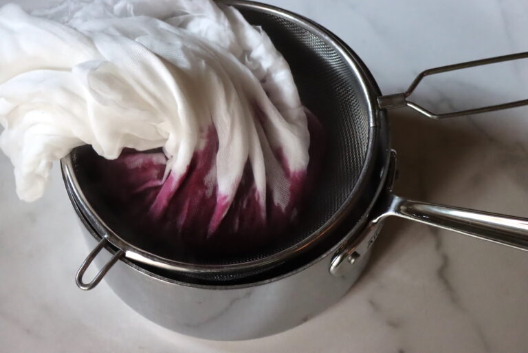 Saskatoon Jelly (aka. Serviceberry, Juneberry, Shadbush) - Creative Canning