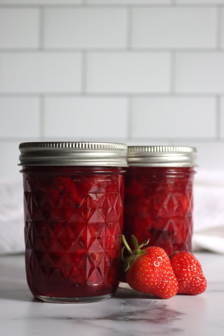 Low Sugar Strawberry Jam (with Pectin) - Creative Canning