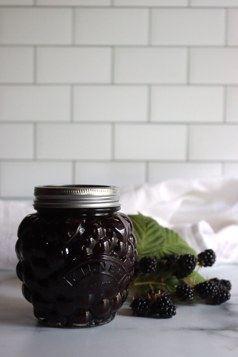 Seedless Blackberry Jam (No Added Pectin) - Creative Canning